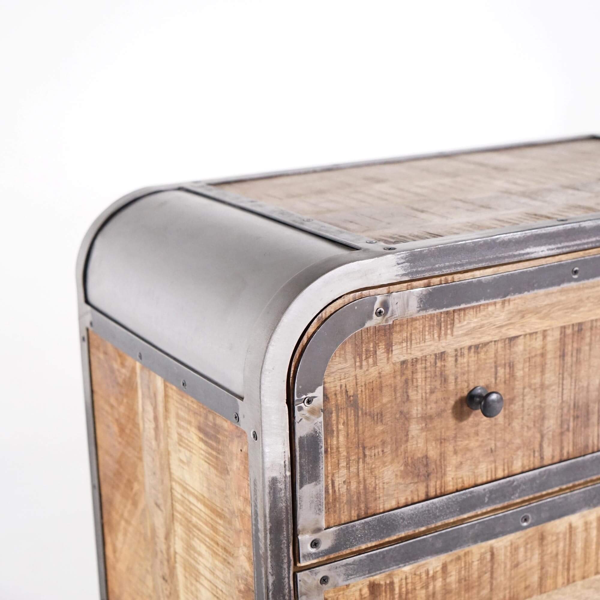 Petit buffet industriel - Manchester