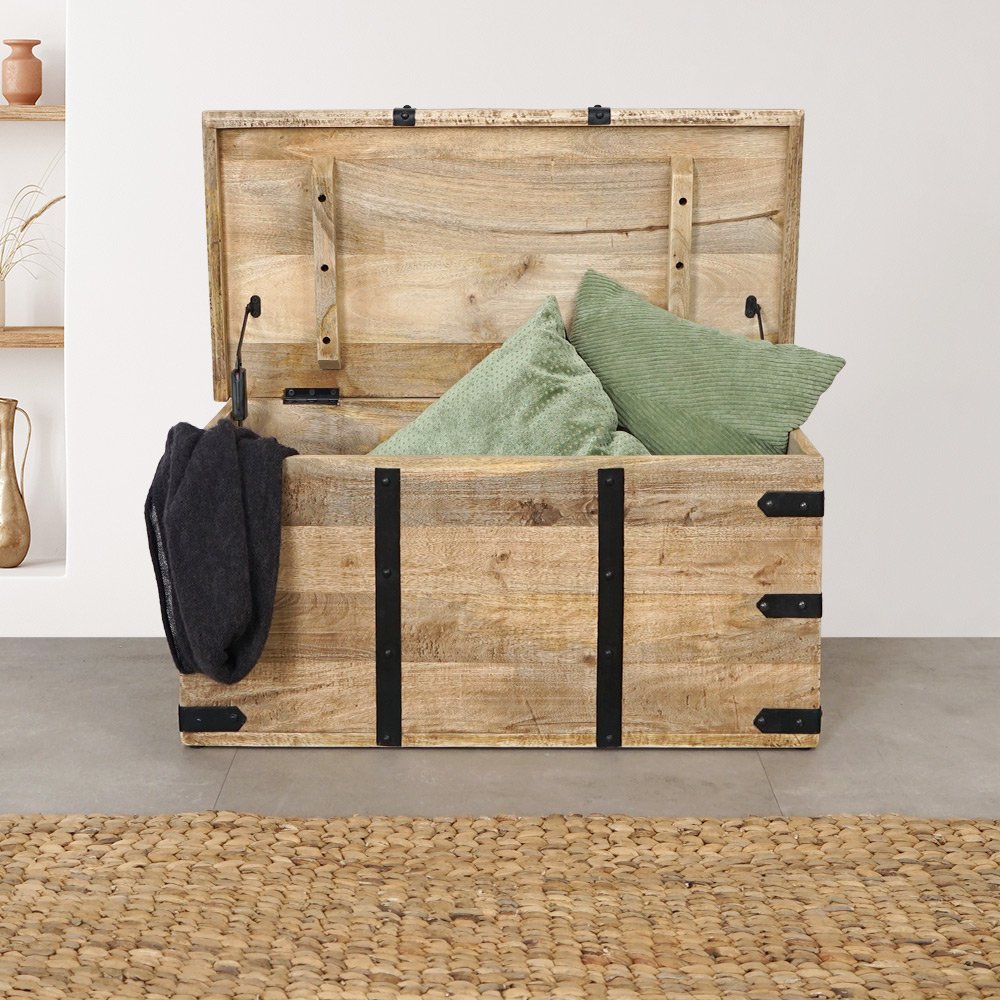 Coffre de rangement en bois